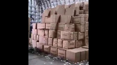 Склад медицинские маски - YouTube