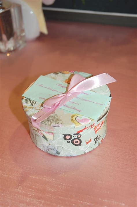 Сладкий подарочек для наших молодожен | Decorative boxes, Decor, Home