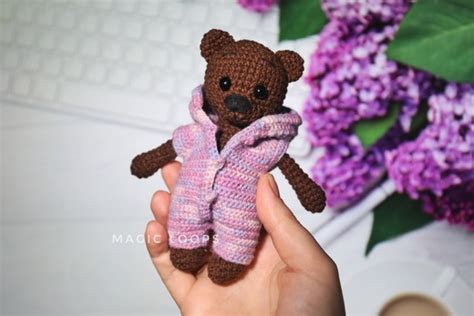 Игрушка вязаная "Мишка Саймон" - купить за 500 руб. на ВК Маркет ...