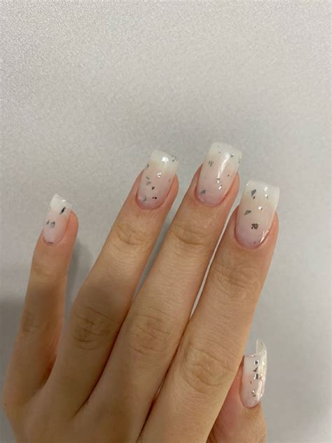 New year nail ☃️ | Гвоздь, Маникюр, Методы ухода за ногтями