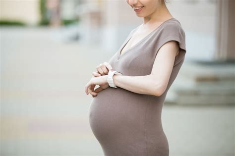 Pregnant woman Photo | Free Download