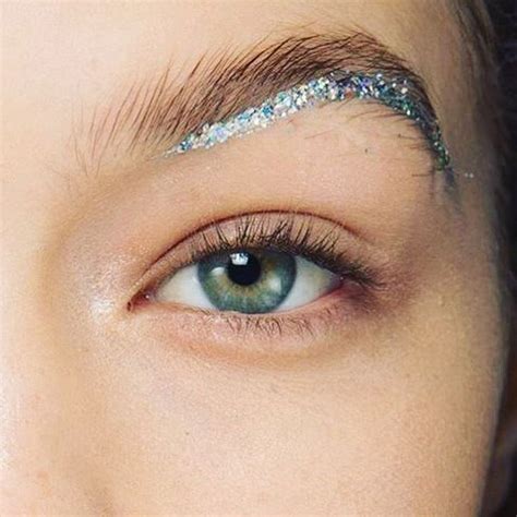 Glittery | Макияж с блестками, Идеи макияжа, Макияж для обложки