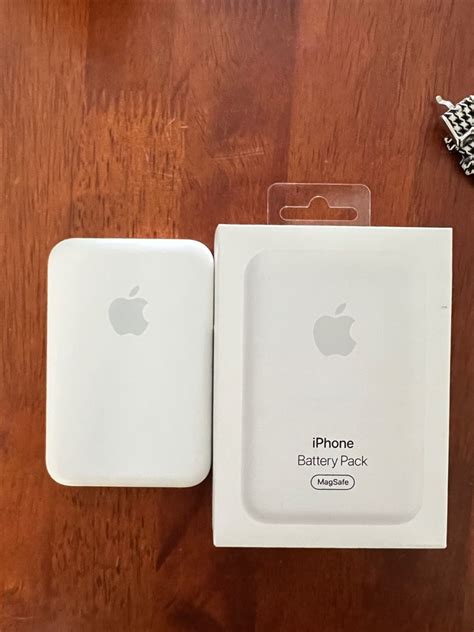 Apple power bank magsafe, Mobile Phones & Gadgets, Mobile & Gadget ...