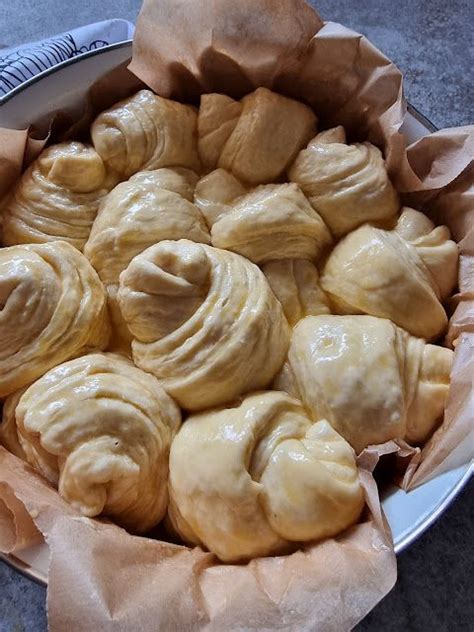 Най-пухкавата питка | Bulgarian recipes, Desserts, Peanut butter