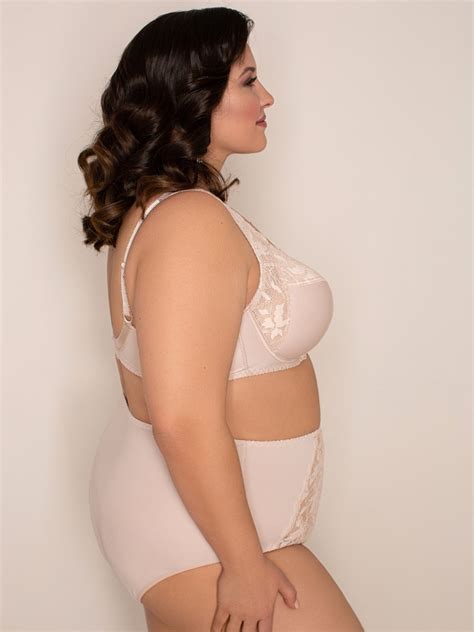 Купить бюстгальтер с мягкими чашками и кружевом Lady Lux 320-160 ...