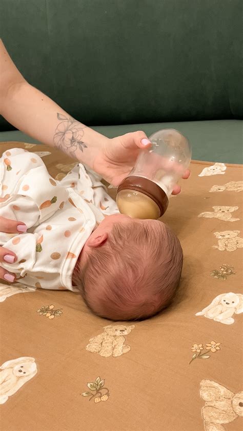 Эмилия | бьюти & материнство | собираем образ на выписку 👶🏻 сохраняй ...