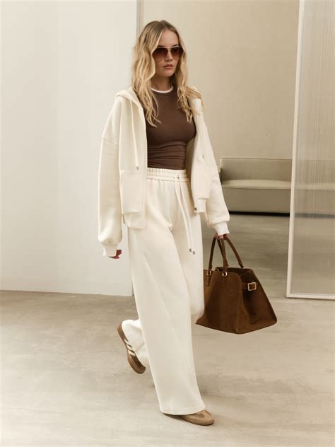 Брюки из футера с широким поясом :: LICHI - Online fashion store