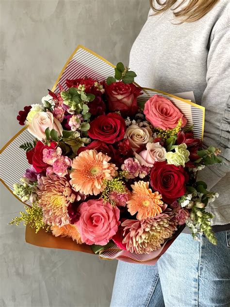 Доставка Цветов ОАЭ | UAE Flowers Delivery (24/7)