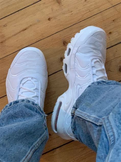 Tns 🔥🍷🤟🏻 | Nike schuhe damen, Schuhe, Nike schuhe