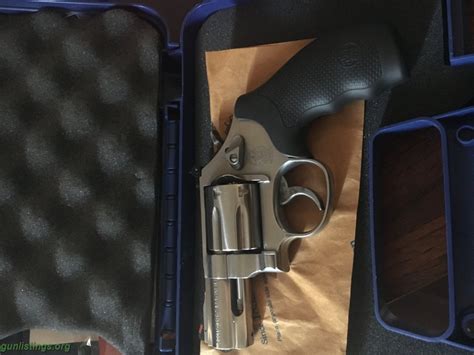Gunlistings.org - Pistols Smith & Wesson 686P