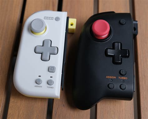 Hori Split Pad Pro vs. Hori Split Pad Compact - GamingOpa.de
