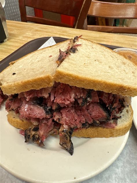 The Top Five Tastiest and Most Famous Delis in New York City