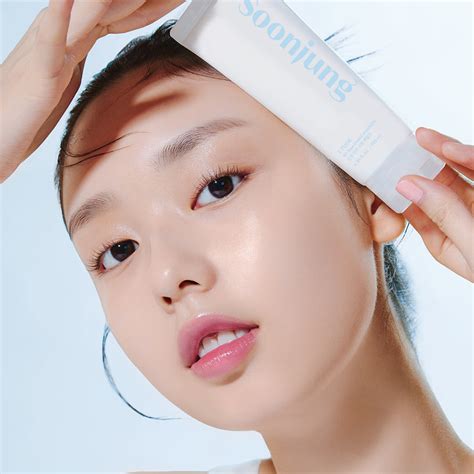 ETUDE HOUSE SOON JUNG 10-FREE MOIST EMULSION – Mochi Mochi NZ