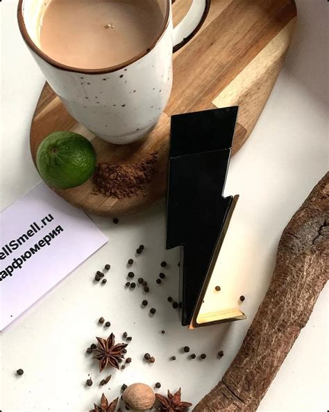 Купить туалетную воду с молнией Carolina Herrera Bad Boy для мужчин ...
