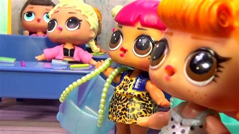 Куклы ЛОЛ сюрприз | ШКОЛЬНЫЕ ЗАНЯТИЯ LOL Surprise dolls - YouTube