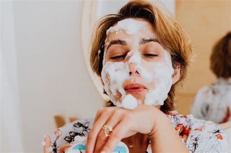 Berbagai Hal yang Perlu Kamu Tahu Tentang Bubble Mask!