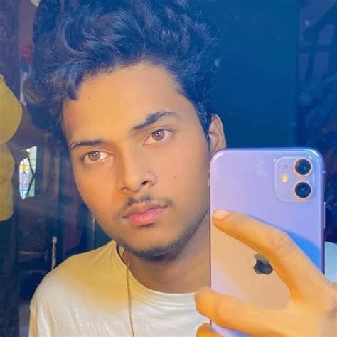 harsh ️ (@x04_aakash) • Threads, Say more