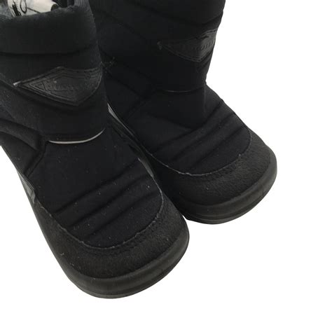 Unisex Kuoma Winter shoes, size 23 (Black) | Emmy