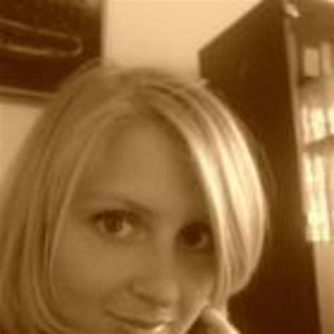 Olga Kolesova - Senior analyst - SEB | XING