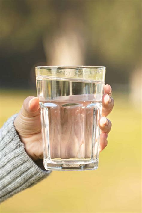 Is Vitamin Water Good for You? A Dietitian Review - The Balanced ...
