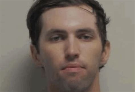 Who Is Charlie Kirks Killer Tyler Robinson What We Know Abou ...