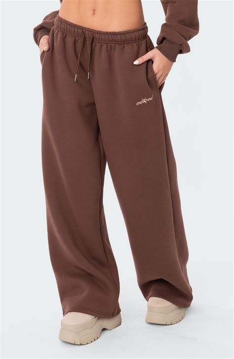 EDIKTED Brenna Low Rise Wide Leg Sweatpants | Nordstrom | Cute ...