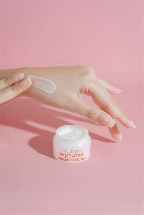 All Stuff: ElshéSkin on Behance
