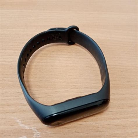 Xiaomi Mi Band 3 – купить в Ребрихе, цена 300 руб., дата размещения: 10 ...