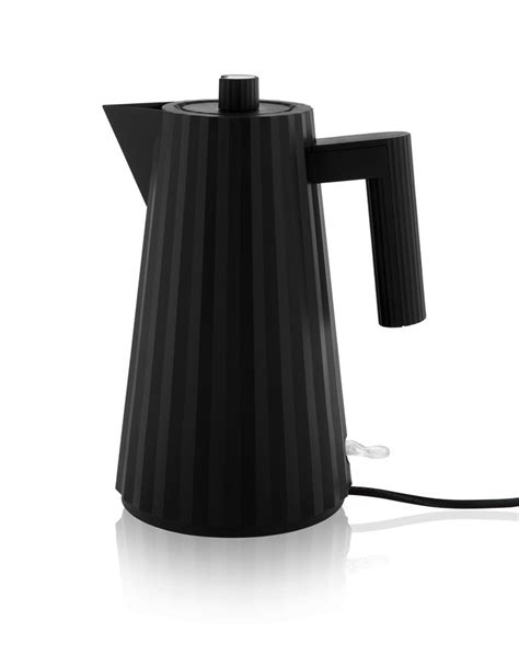 Скульптурный чайник от Alessi | AD Magazine