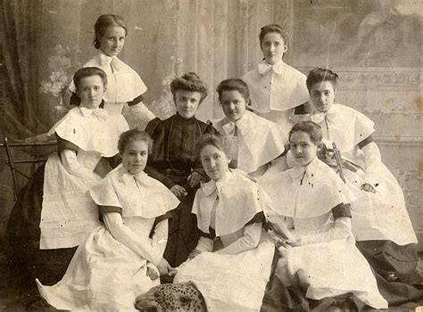 Фотоальбом Харьковского института благородных девиц. Фото воспитанниц 2 ...