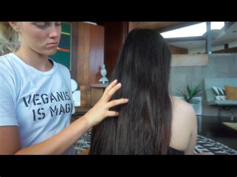 ASMR // Hairplay On Me with Izzy Davis ♡ - YouTube
