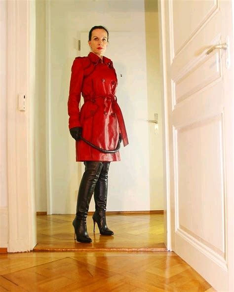 Épinglé par Jean Philippe Joseph sur boot#women#skirt | Dominatrice