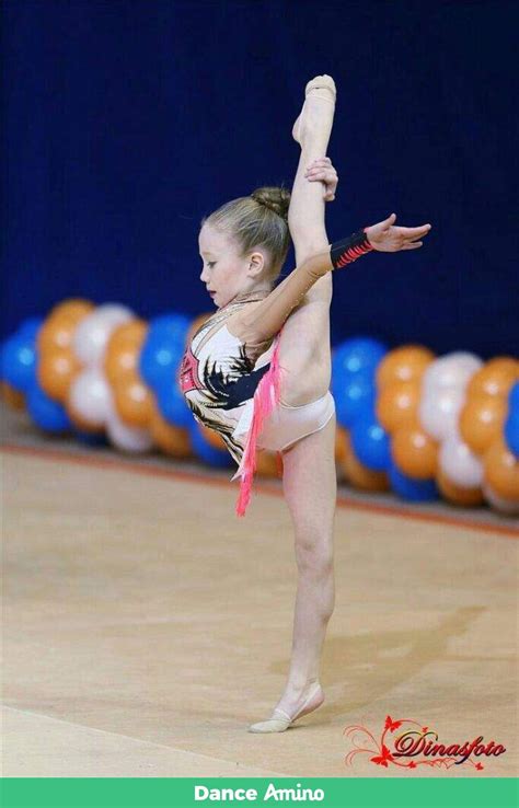 Pin by Lin Wilkes on Dance | Gymnastics poses, Gymnastics girls ...