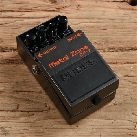 Boss MT-2 Metal Zone MT-2 Metal Zone > Effects | Chicago Music Exchange