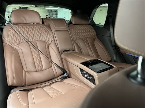 BMW X5 G05 — комфортные задние сидения + оттоманка — BGTWorkshop на DRIVE2