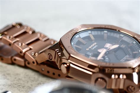 The Casio 'CasiOak' Full Metal G-Shock GM-B2100 series has arrived ...
