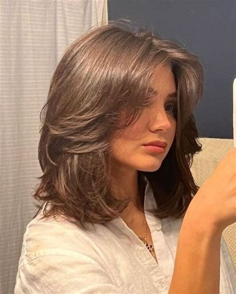 Butterfly Haircut: 30 Cute Styles Your Hairstylist Won’t Show You ...