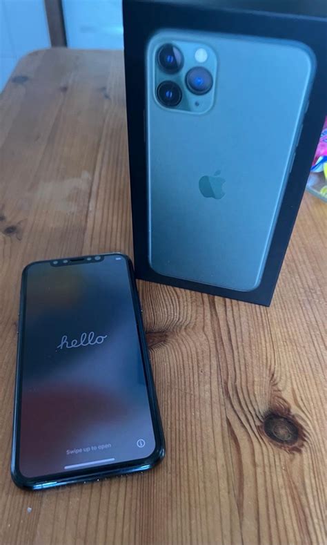 IPhone 11 Pro in 70736 Fellbach for €400.00 for sale | Shpock