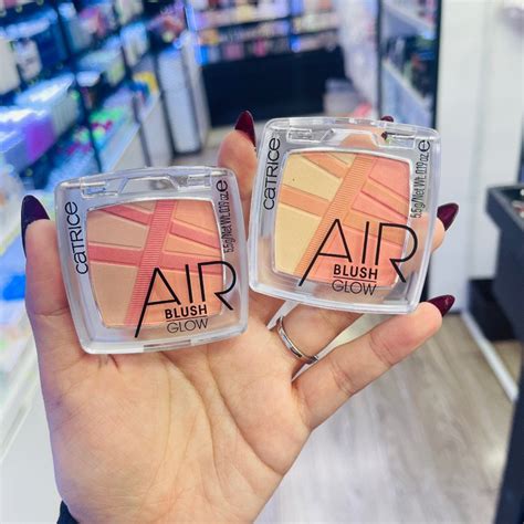 PHẤN MÁ CATRICE AIR BLUSH GLOW | Shopee Việt Nam
