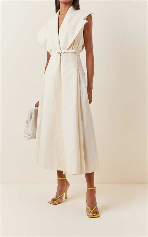 Pin by Iness Yevtushenko on clothINg | Moda operandi dress, Wrap dress ...