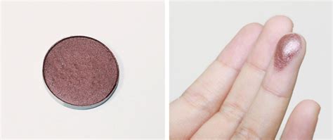 Product Review: MAC Sable Eyeshadow (With Photos & Swatches ...