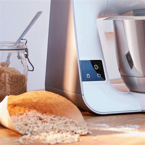 MUM5XW10 Kuchyňský robot s váhou | BOSCH CZ