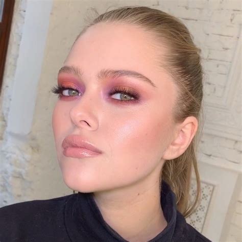 Лена Мотинова on Instagram: “Миллион красивых фоток с этим макияжем, но ...