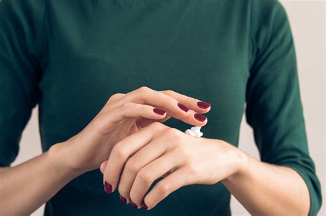 Choosing a good moisturizer for your skin - Harvard Health