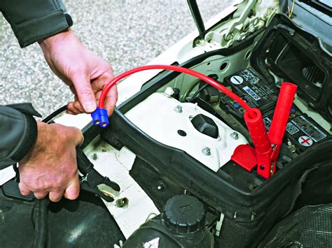 Start-booster: start la pachet | Practic | AUTO BILD