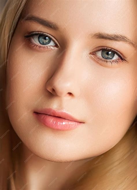 Premium Photo | Natural beauty and no makeup look beautiful young woman ...