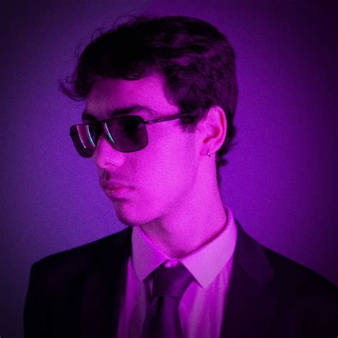 Manol - YouTube