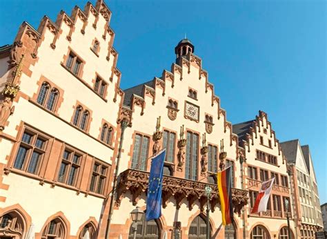 Premium Photo | The roemer at roemerberg