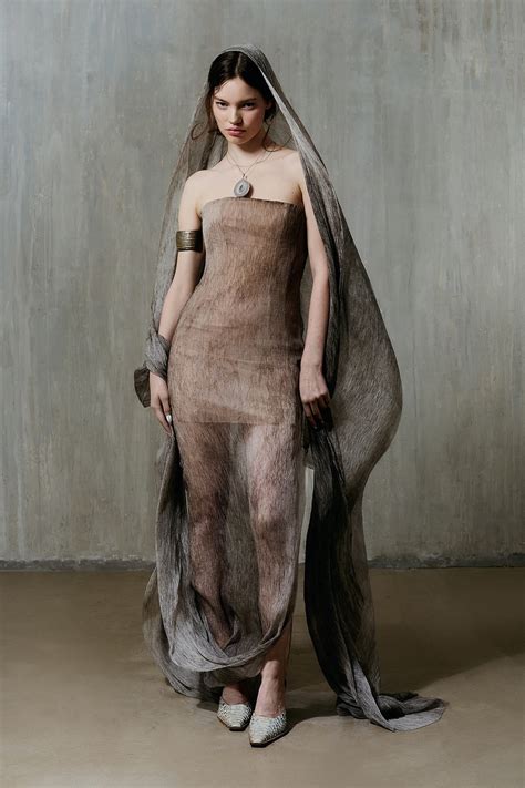 SACRED DRESS – MARINA EEЯRIE