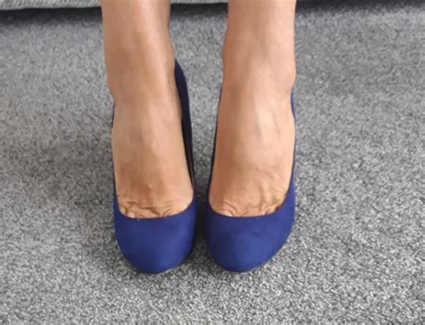 FIORE ROYAL BLUE Stiletto Court Shoe Size 6 Used Good Condition Round ...